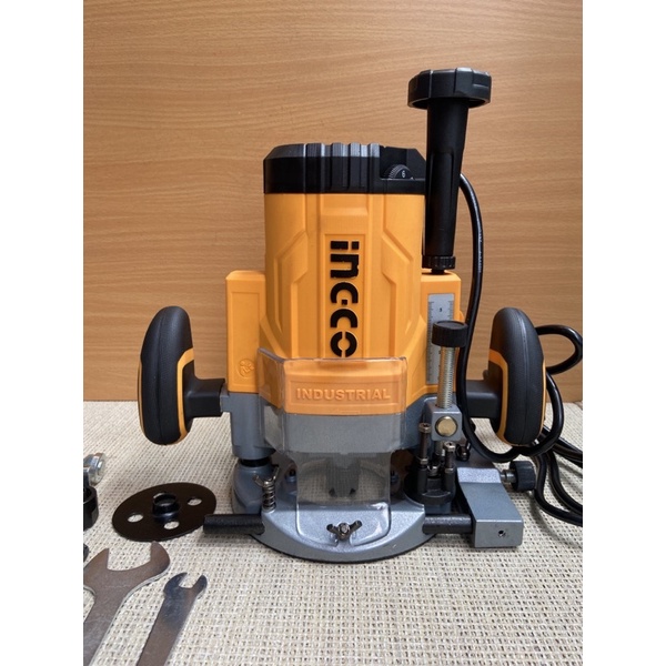 Máy phay gỗ INGCO RT22008 2200W chính hãng