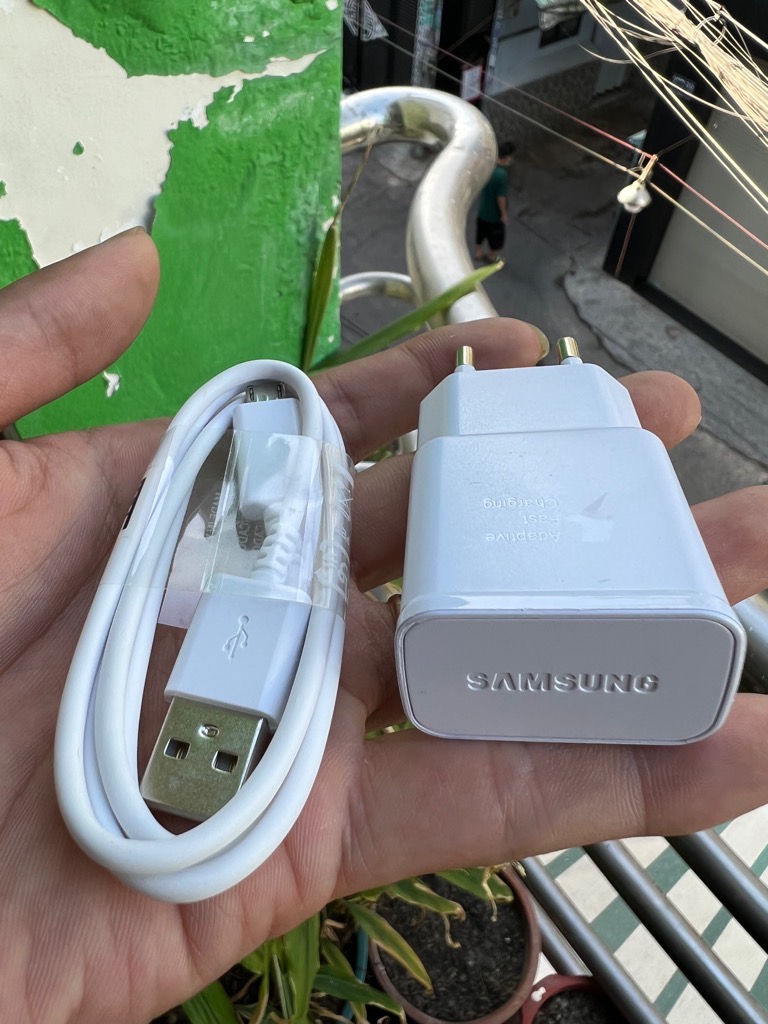 Bộ sạc nhanh Samsung S6/S7/S8 zin G2 G4 chui micro hộp trắng 18w EP-TA200 cóc 1 cổng usb khắc ...