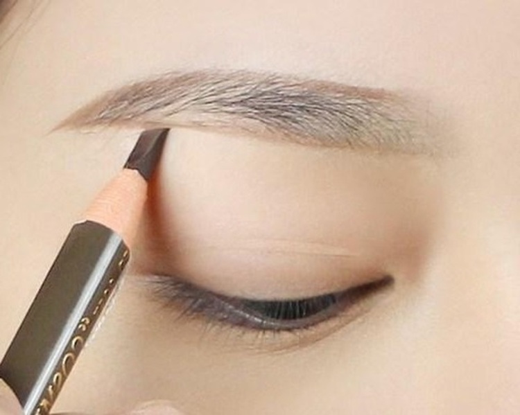 Tổng Hợp Cách Trang điểm đơn Giản Makeup ĐẸp TỰ NhiÊn Chỉ Với 10 Bước