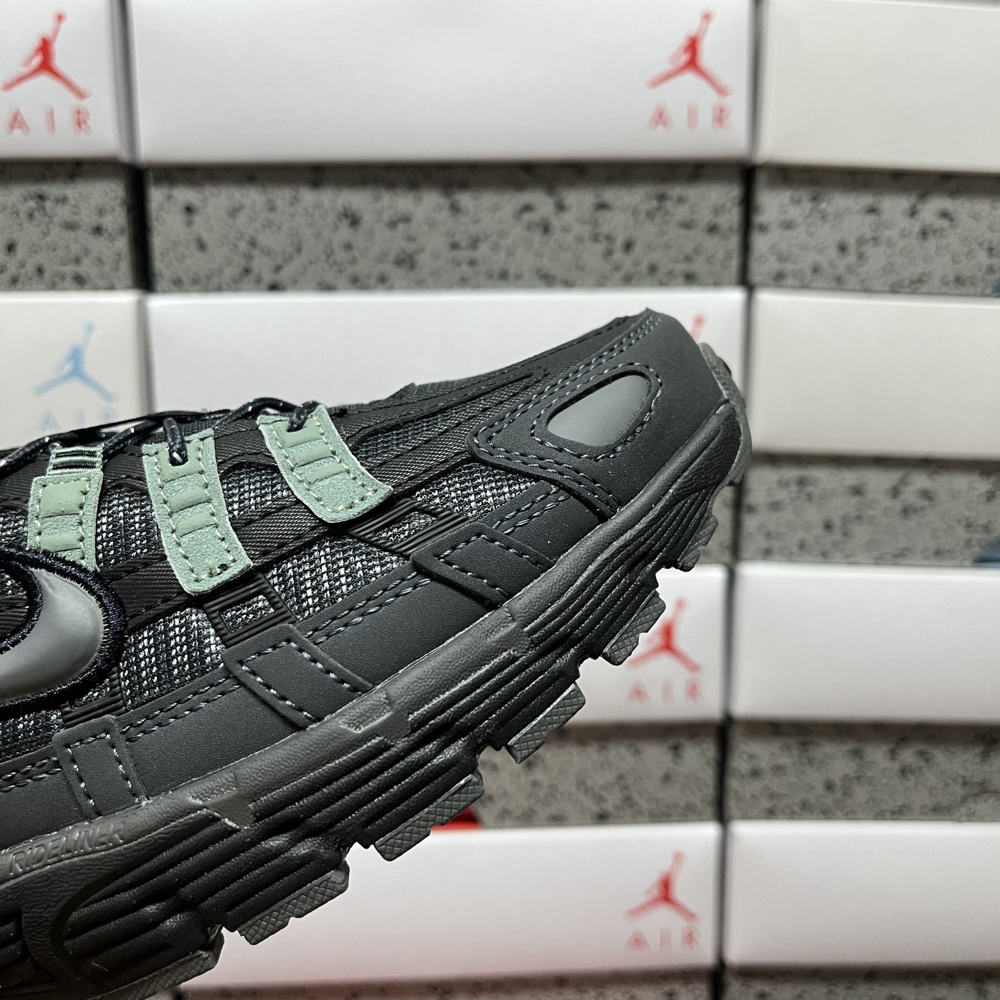 Nike P-6000 'Anthracite Clay Green'