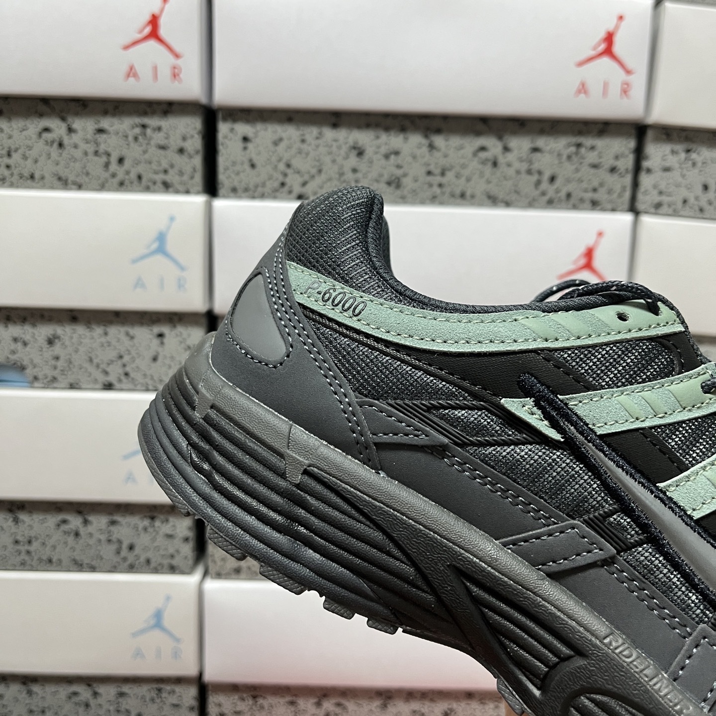 Nike P-6000 'Anthracite Clay Green'