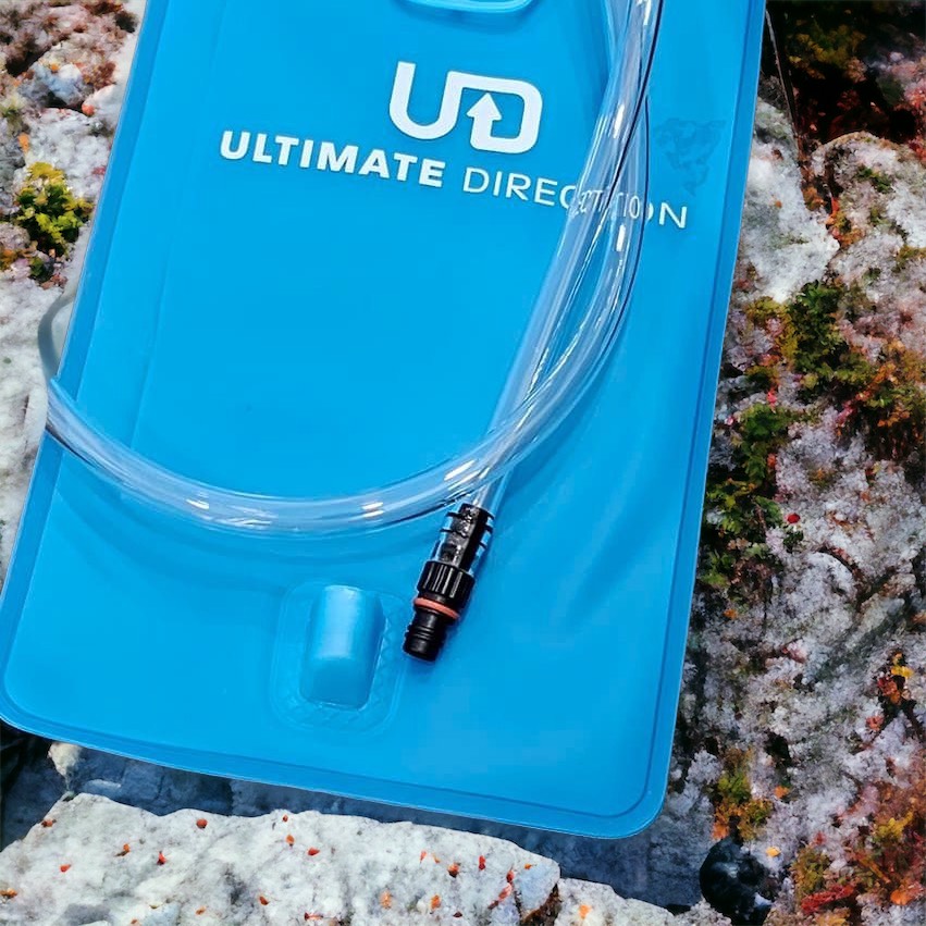 Túi nước ULTIMATE DIRECTION chống rò rỉ