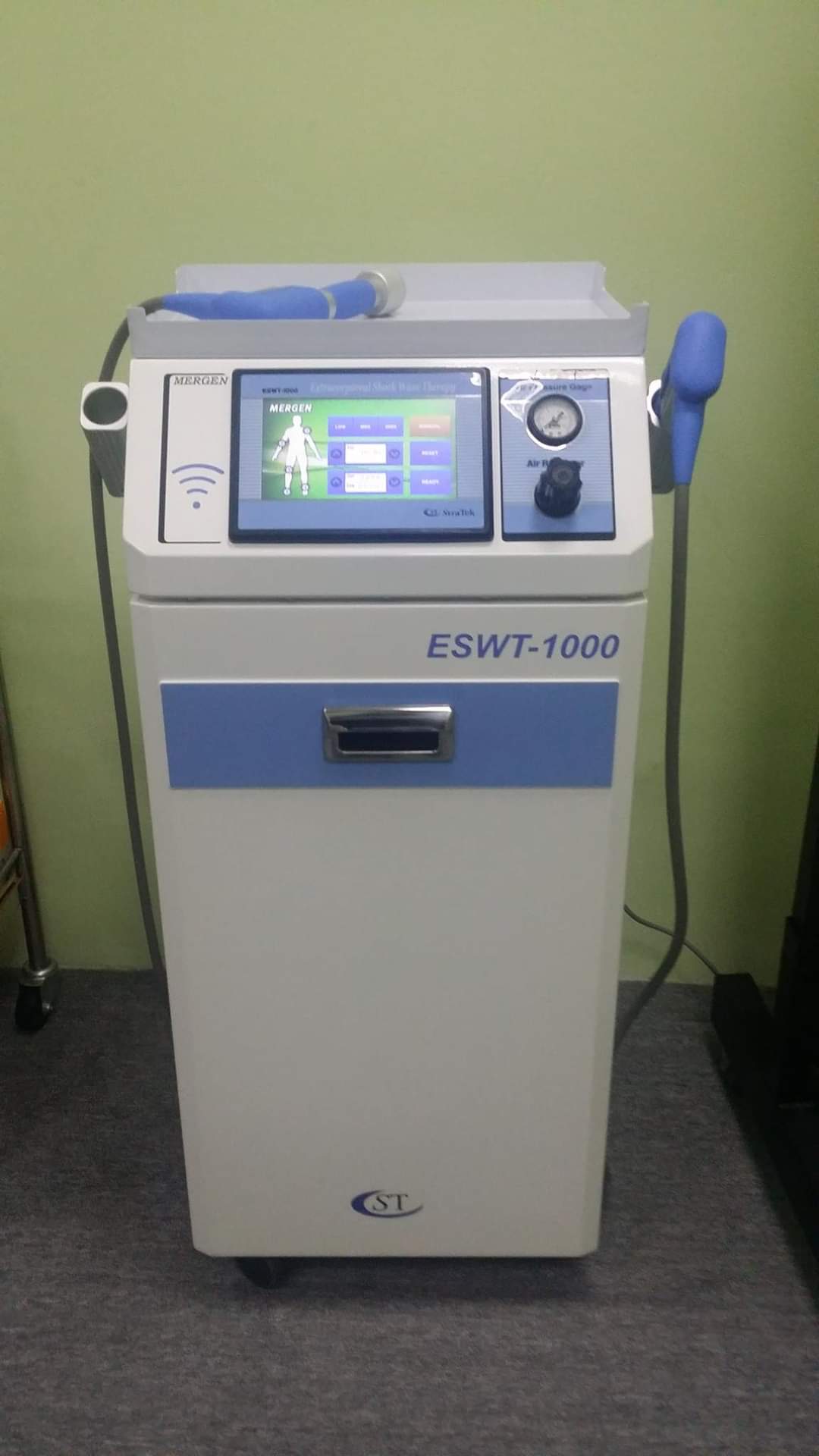 Máy xung kích trị liệu ESWT-1000 ( Stratek - Hàn Quốc )