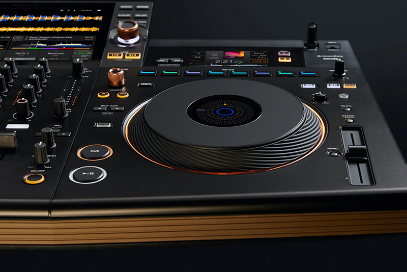 Bàn DJ Pioneer XDJ OPUS-QUAD chính hãng, cam kết giá rẻ nhất