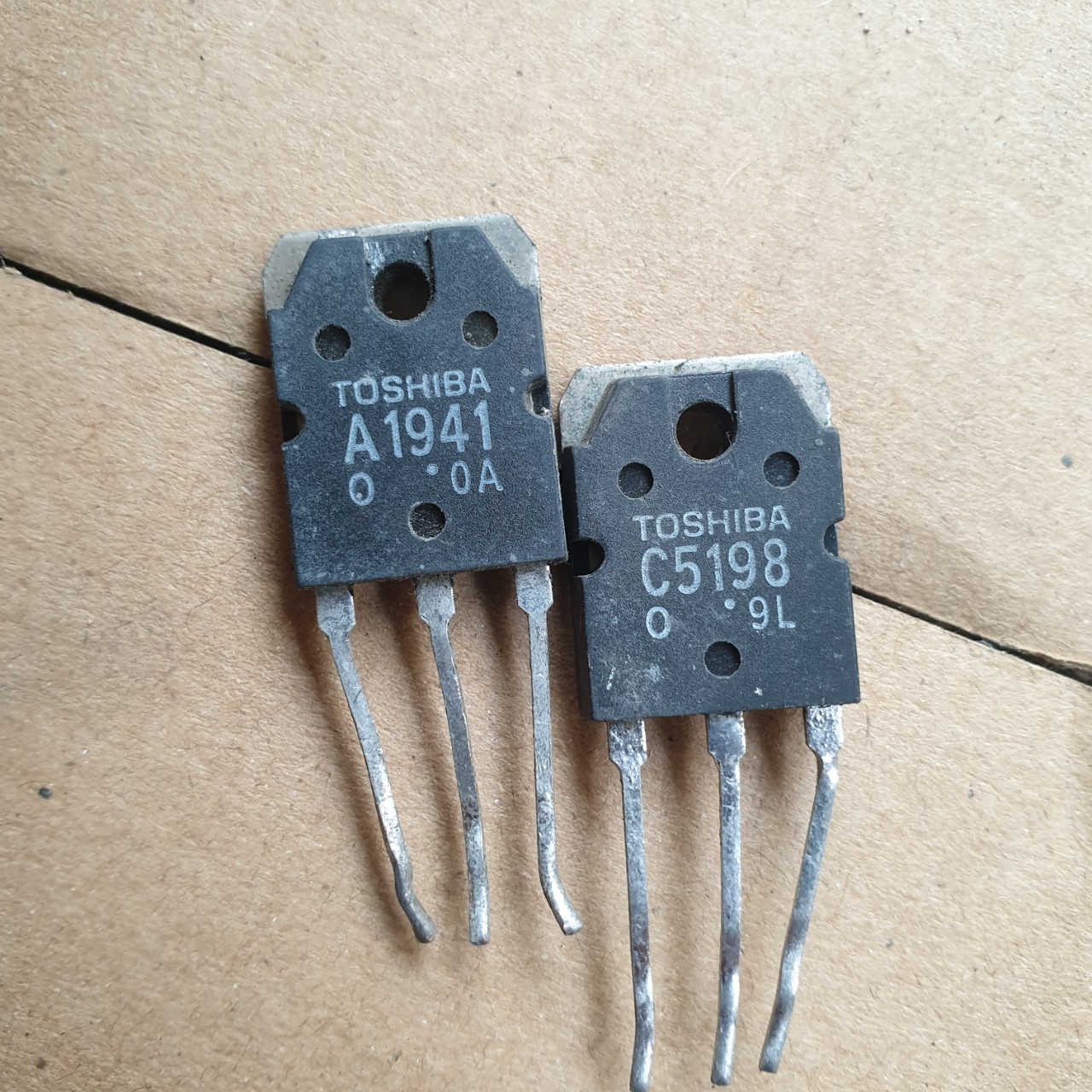 Transistor công suất