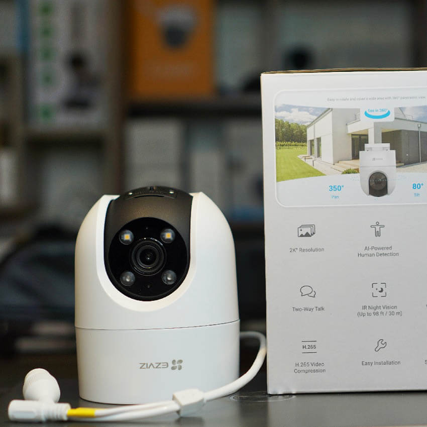 Ezviz H8 Pro 3K 5MP Xoay 360 ngoài trời hàng chính hãng