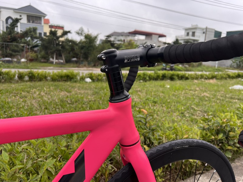 Xe Đạp Fixed Gear Gray F10 - Sự Kết Hợp Giữa Phong Cách và Cấu Hình ...