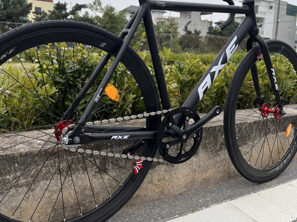 Xe Đạp Fixed Gear AXE 7700: Thiết Kế Hiện Đại, Giá Rẻ Dưới 3 Triệu | Xe ...
