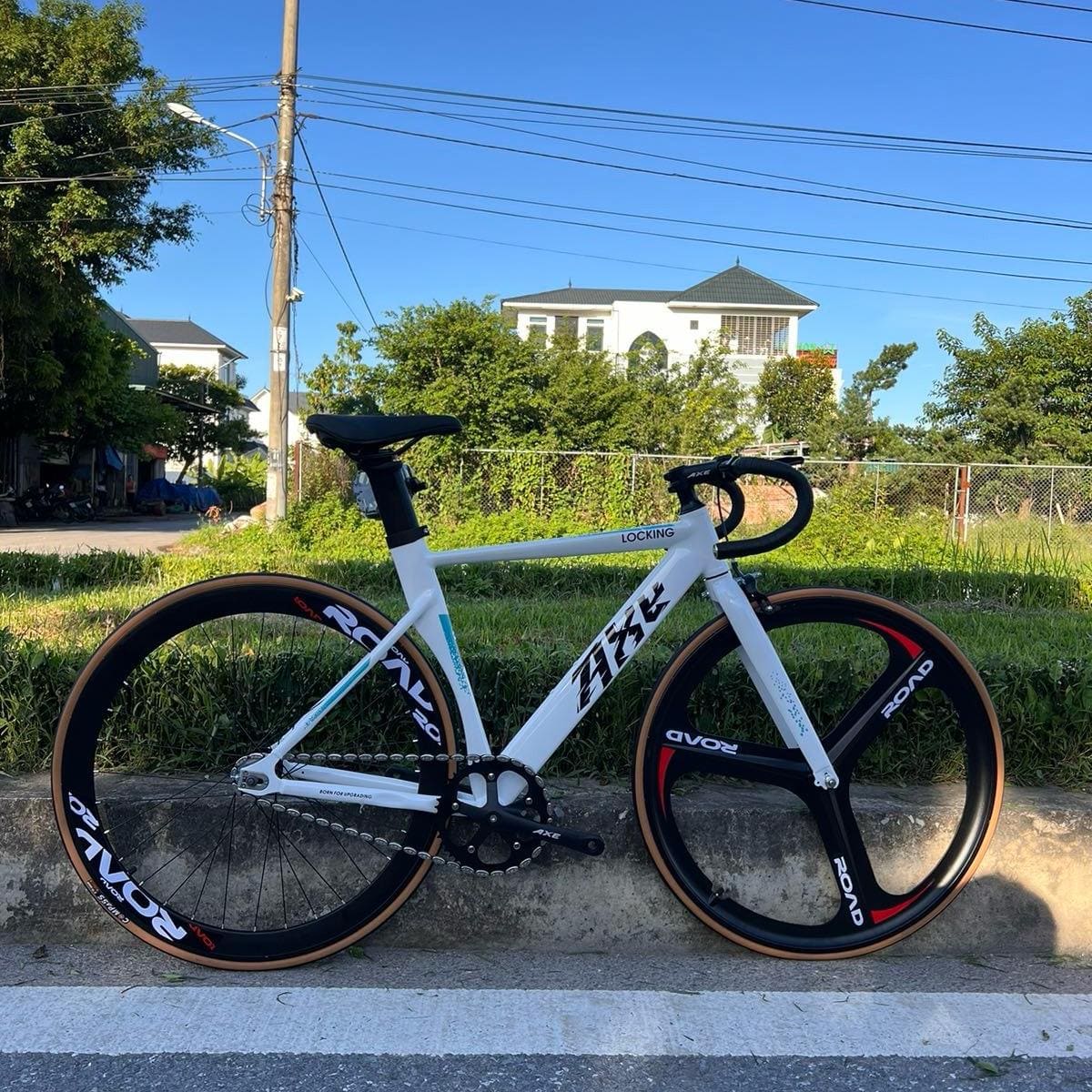 Xe Đạp Fixed Gear Axe Locking 3 Đao Khung Nhôm Không Mối Hàn | Xe Minh Nhật