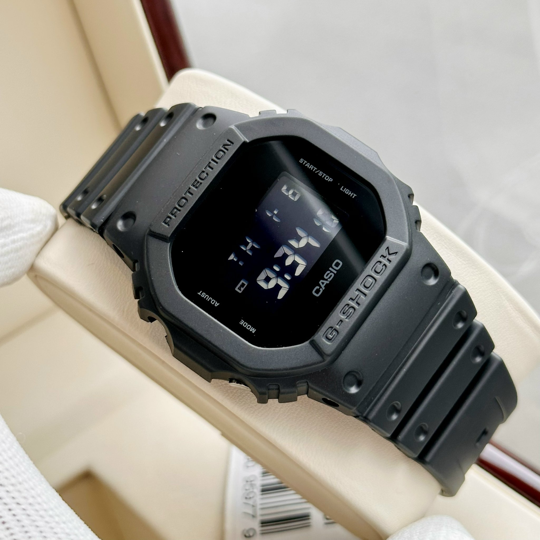 CASIO G-SHOCK DW-5600BB-1DR | NAM | DÂY CAO SU | CHÍNH HÃNG | HD Watch ...