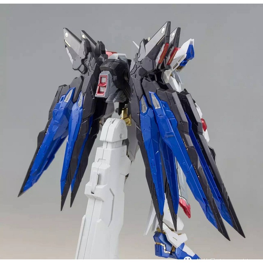 Mô Hình Lắp Ráp Gundam Daban MG Strike Freedom Ver MB 8802 kèm Base và ...
