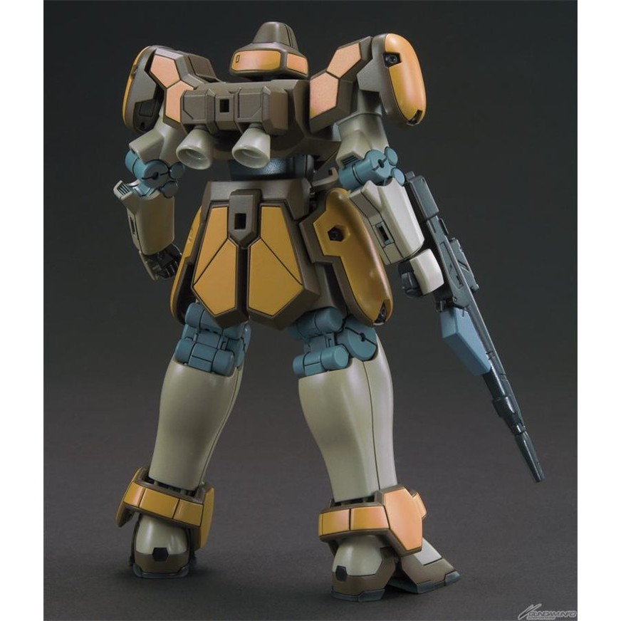 Mô hình Gundam HG AC Maganac Bandai
