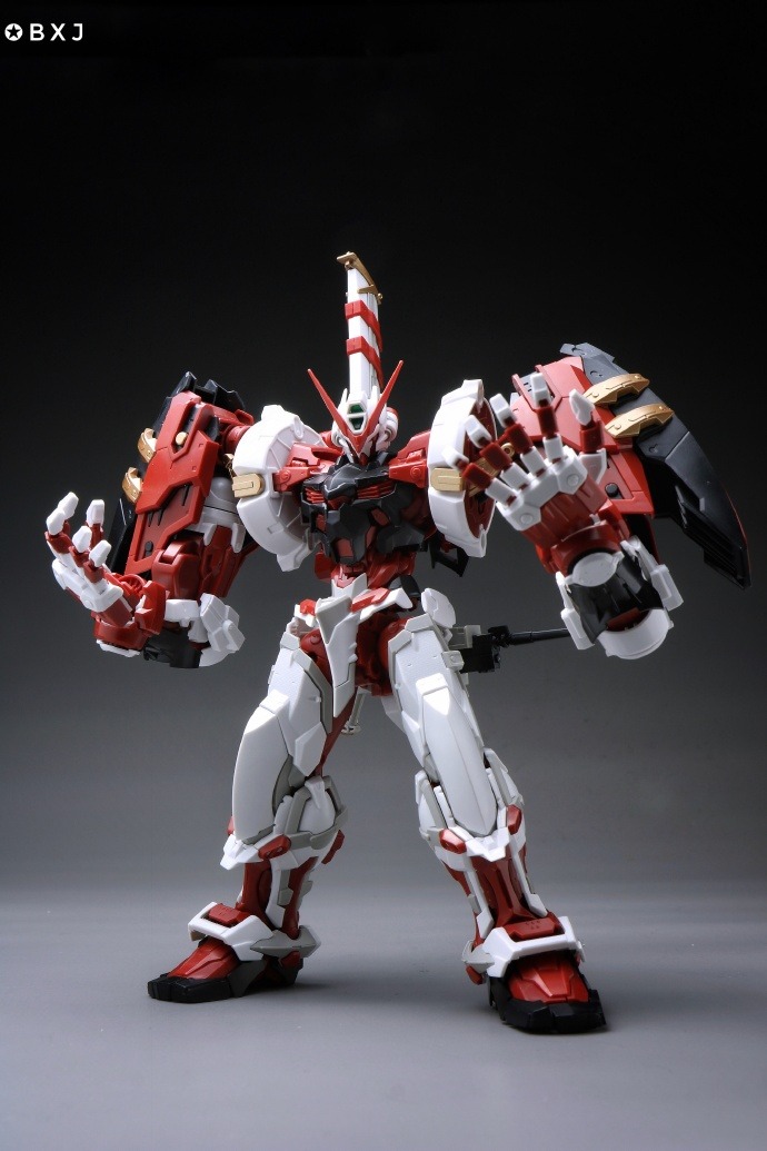 [Tháng 10 có hàng] Mô Hình Lắp Ráp MJH HiRM Astray Powered Red