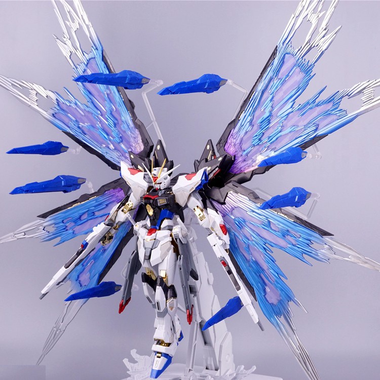 Mô Hình Lắp Ráp Gundam Daban MG Strike Freedom Ver MB 8802 kèm Base và ...