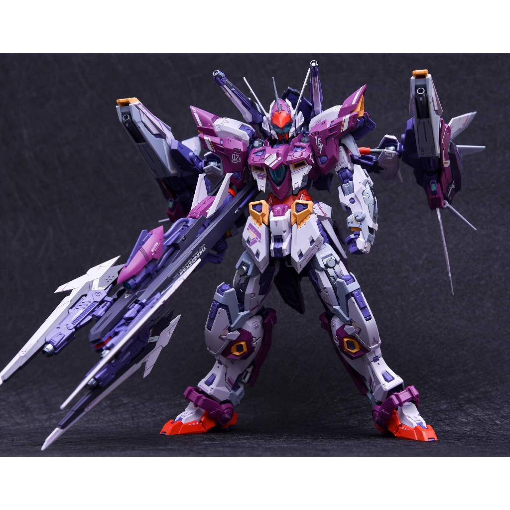 Mô Hình Lắp Ráp INERA 1/100 THUNDERBOLT COSMIC GENERAL-PURPOSE CONBAT ROBOT