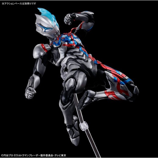 Mô Hình Lắp Ráp Figure-rise Standard Ultraman Blazer Bandai 4573102657220