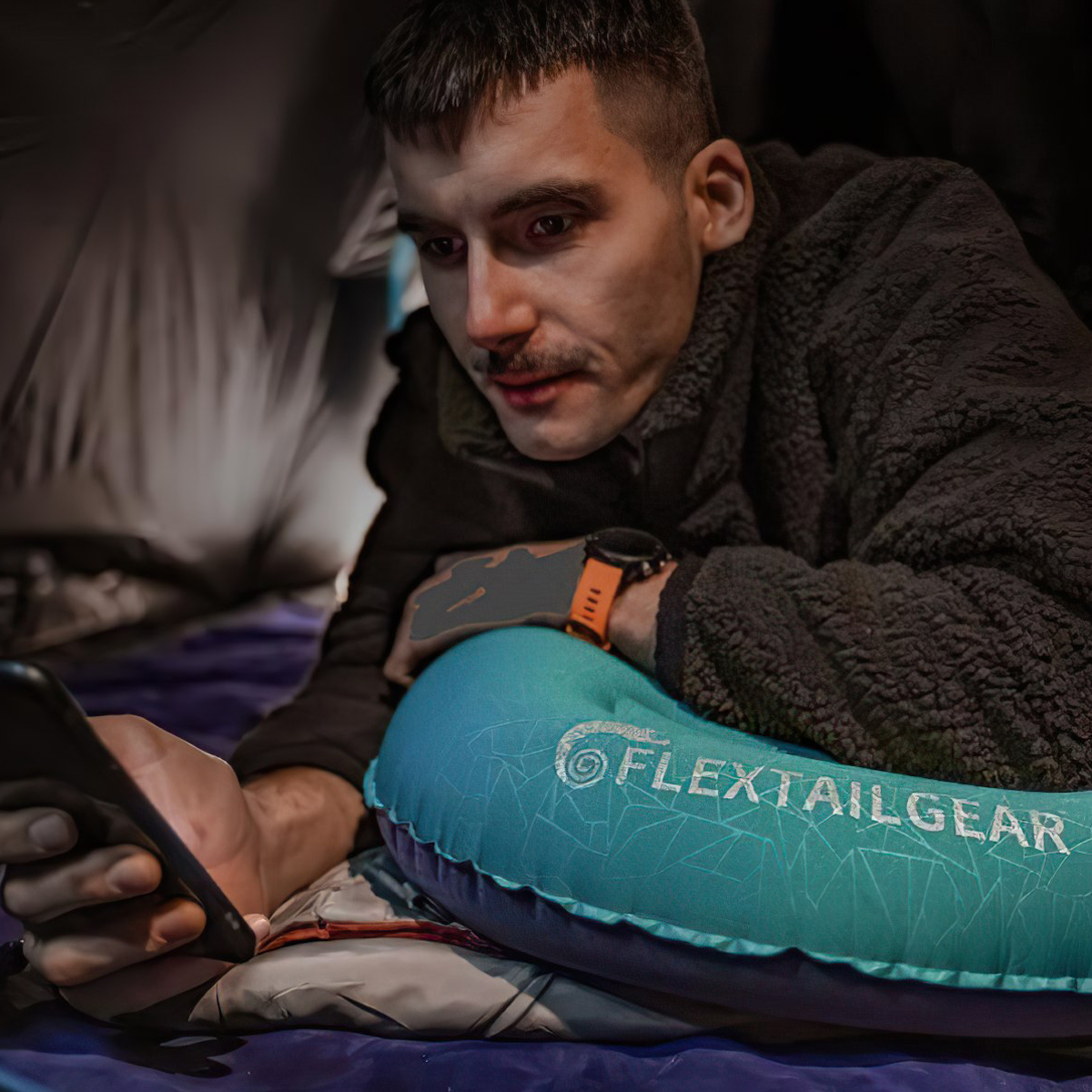 Gối hơi cắm trại công thái học Flextail FLEX PILLOW- Ultralight Inflatable TPU Camping Pillow ...