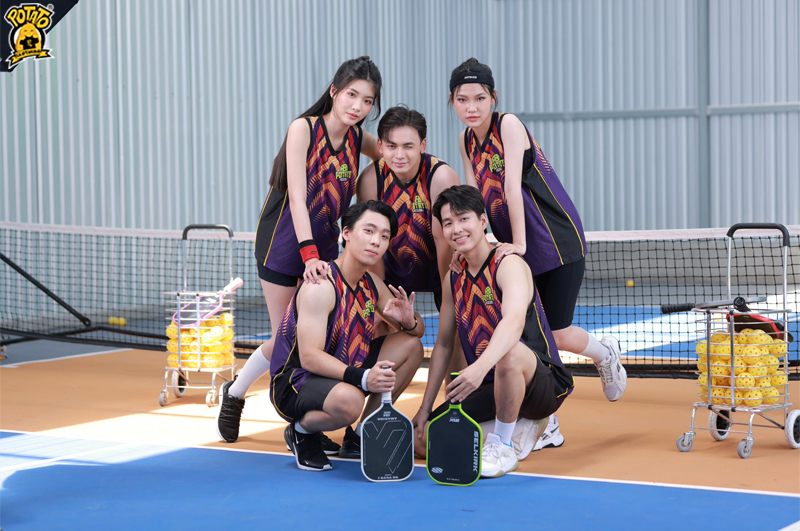 Gợi ý trang phục đi chơi Pickleball dành cho chị em phụ nữ