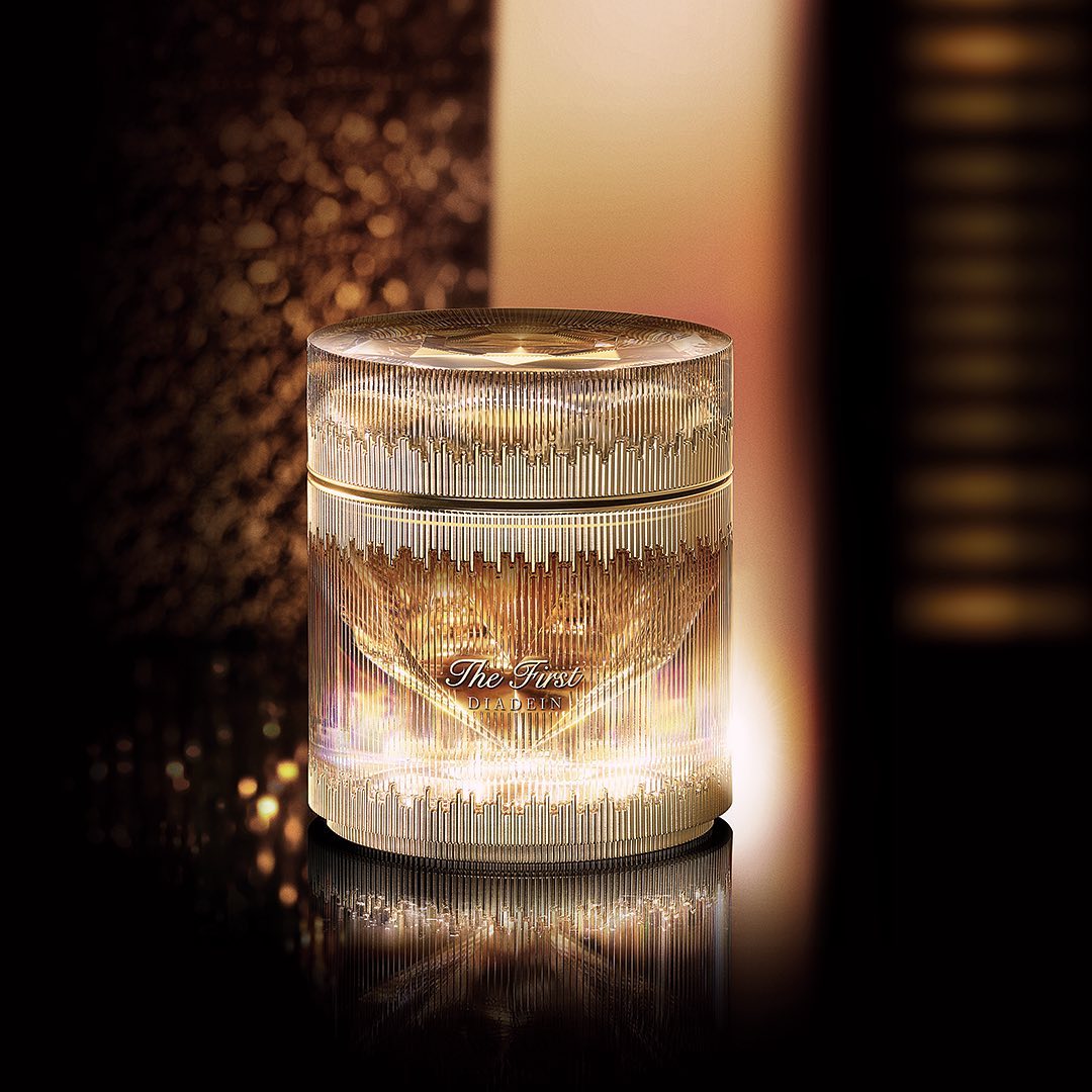 Kem dưỡng trẻ hóa da từ bột kim cương OHUI The First Diadein Solitaire ...