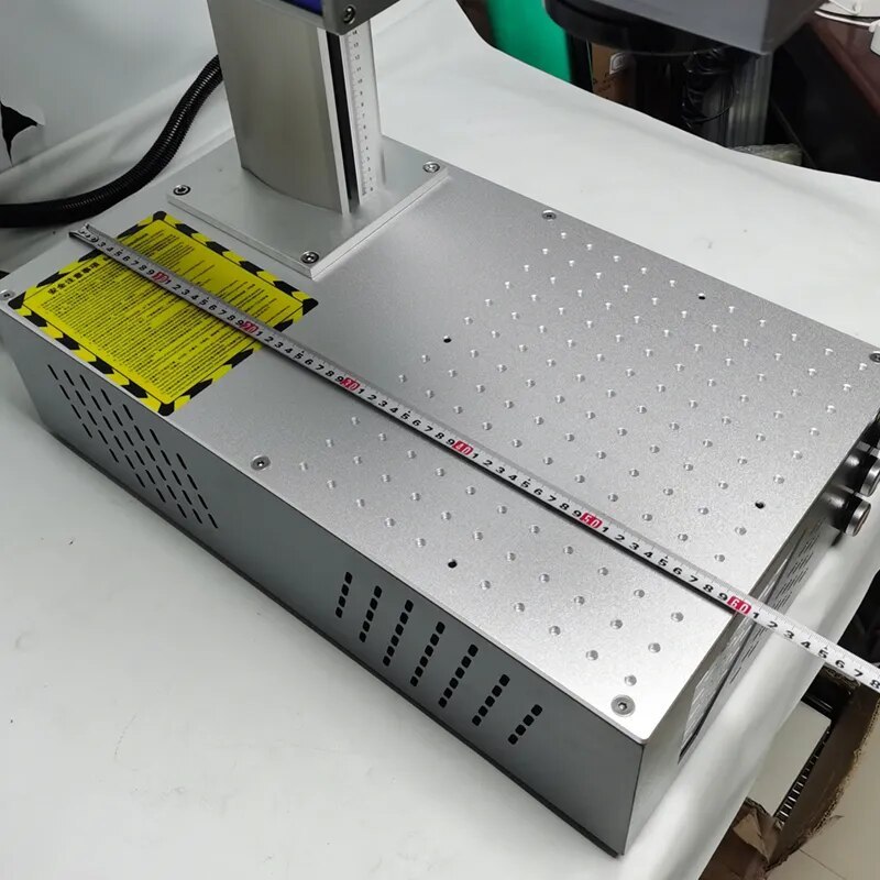 Máy Khắc Laser Fiber Mini - Nguồn Raycus LaserMan.vn