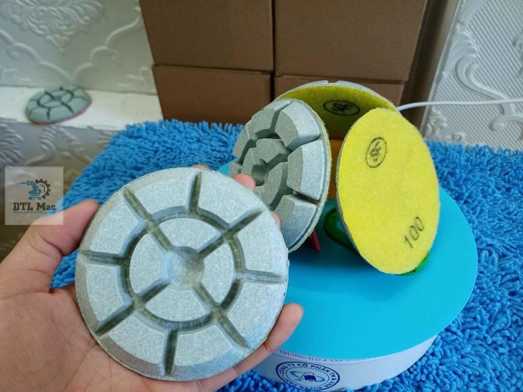 Đĩa Nhựa Mài Sàn 12mm SDTL - Phíp Mài Đánh Bóng Sàn Bê Tông, Sàn Đá. Lá Số Mài Sàn | Dtlgroup.vn
