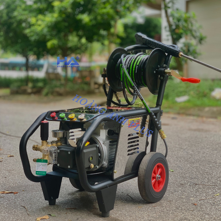 Máy Rửa Xe Cao Áp Hakuda 3Kw RL3000 Pro Piston Sứ