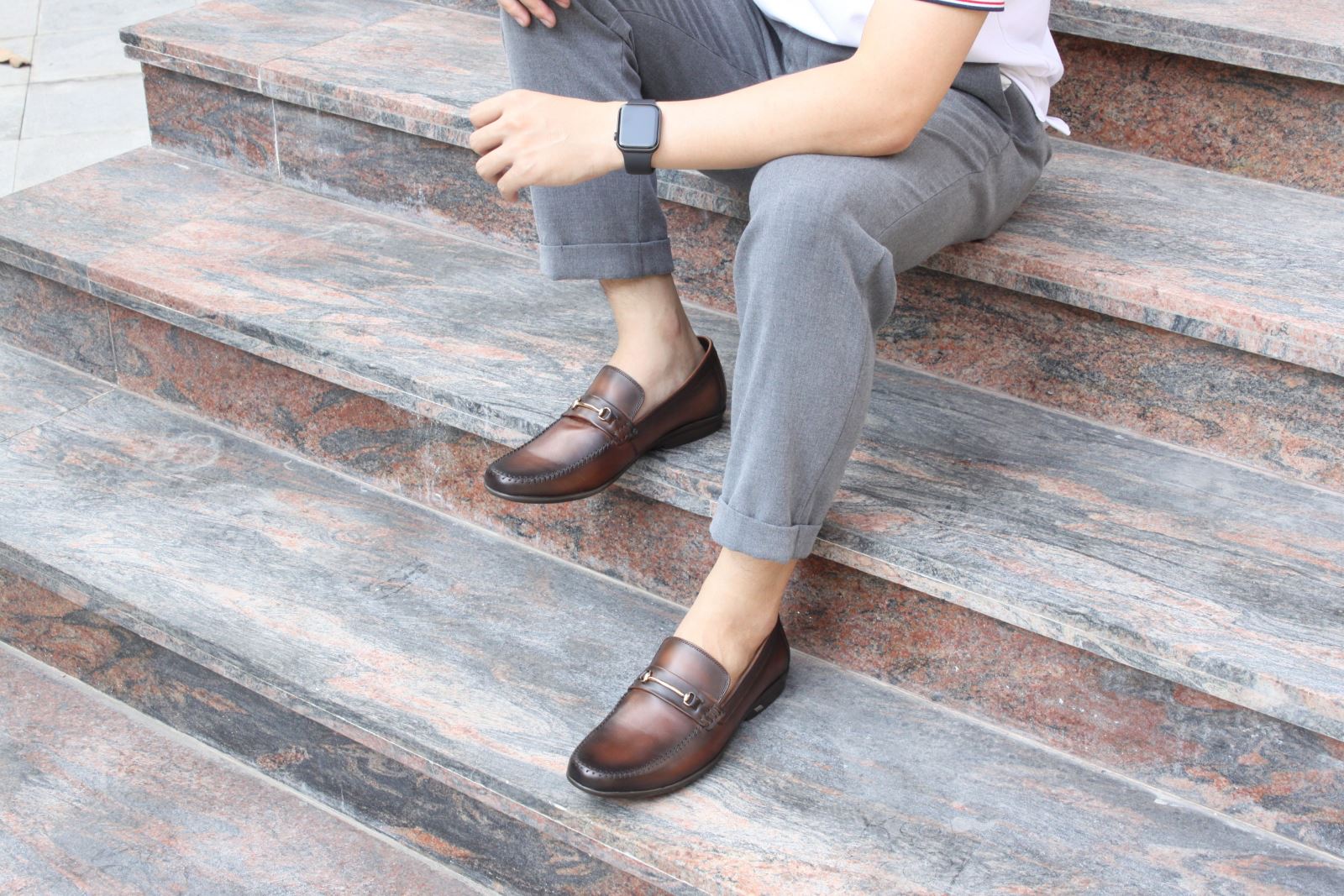 Bí quyết chọn giay nam thoi trang