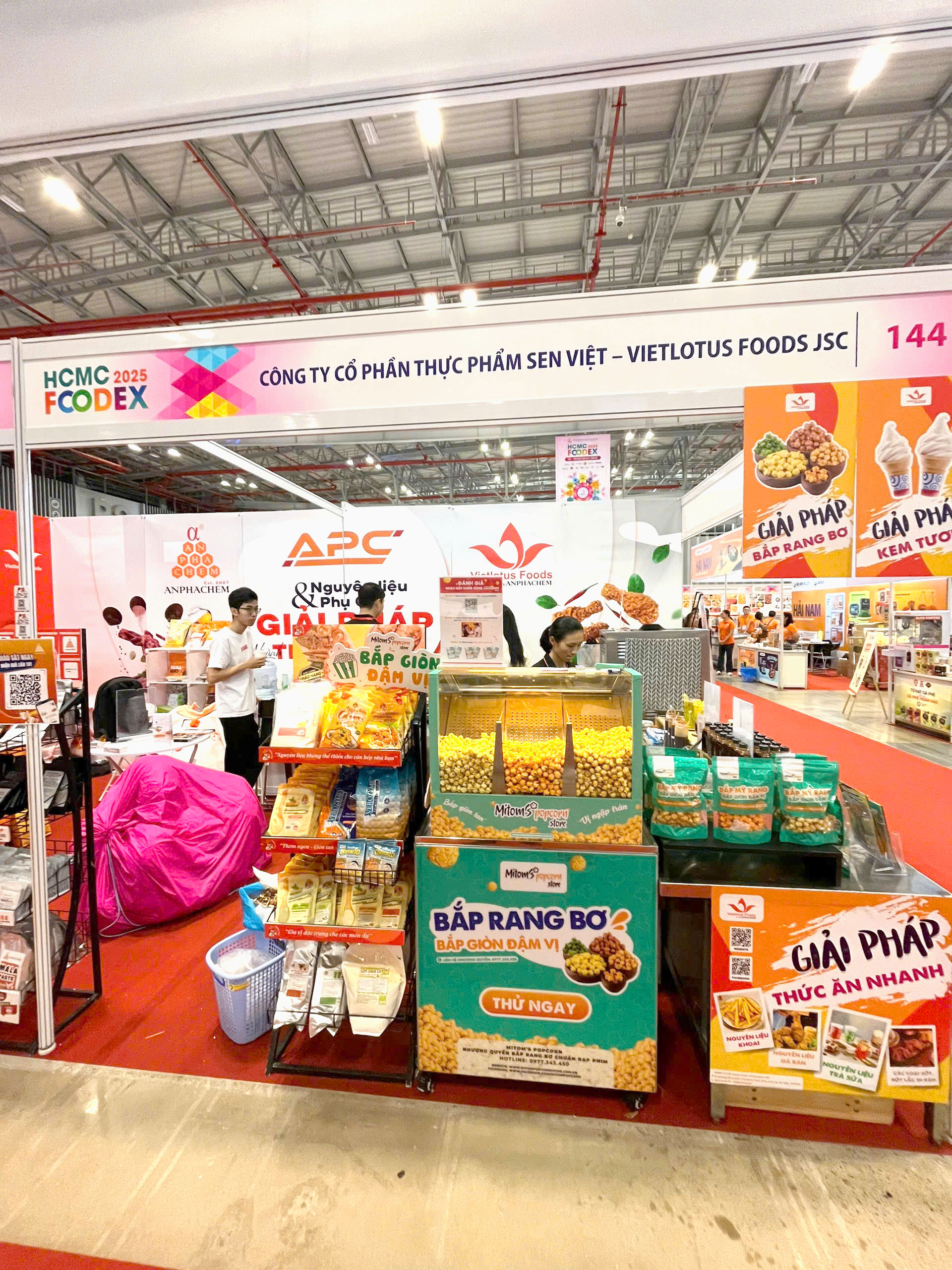 FoodEx 2025: Cột mốc Mitom's Popcorn trên đường đua F&B MITOM'S POPCORN ...