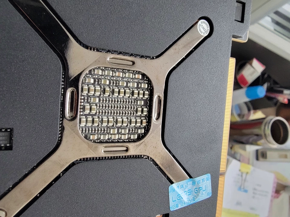 Card màn hình AMD Radeon Instinct Mi50 16GB / 32GB HBM2 băng thông 1.02 ...