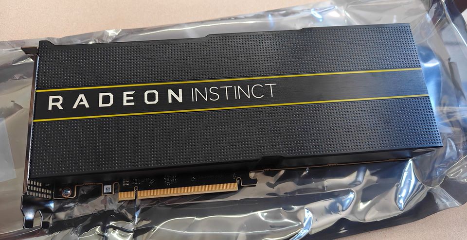 Card màn hình AMD Radeon Instinct Mi50 16GB / 32GB HBM2 băng thông 1.02 ...