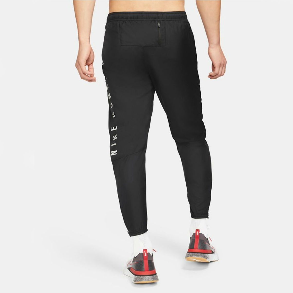 Quần Dài Nike Essential Run Division Woven Training Pants