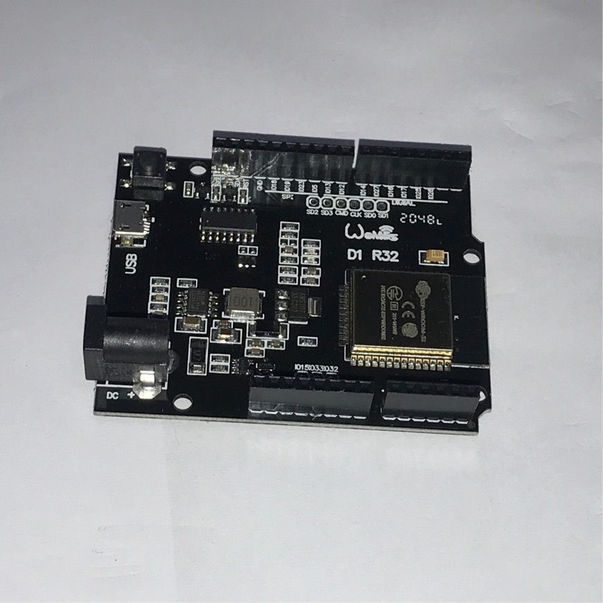 Module Wemos D1 ESP32 WiFi Bluetooth 4MB Flash mở rộng Cho Arduino ...