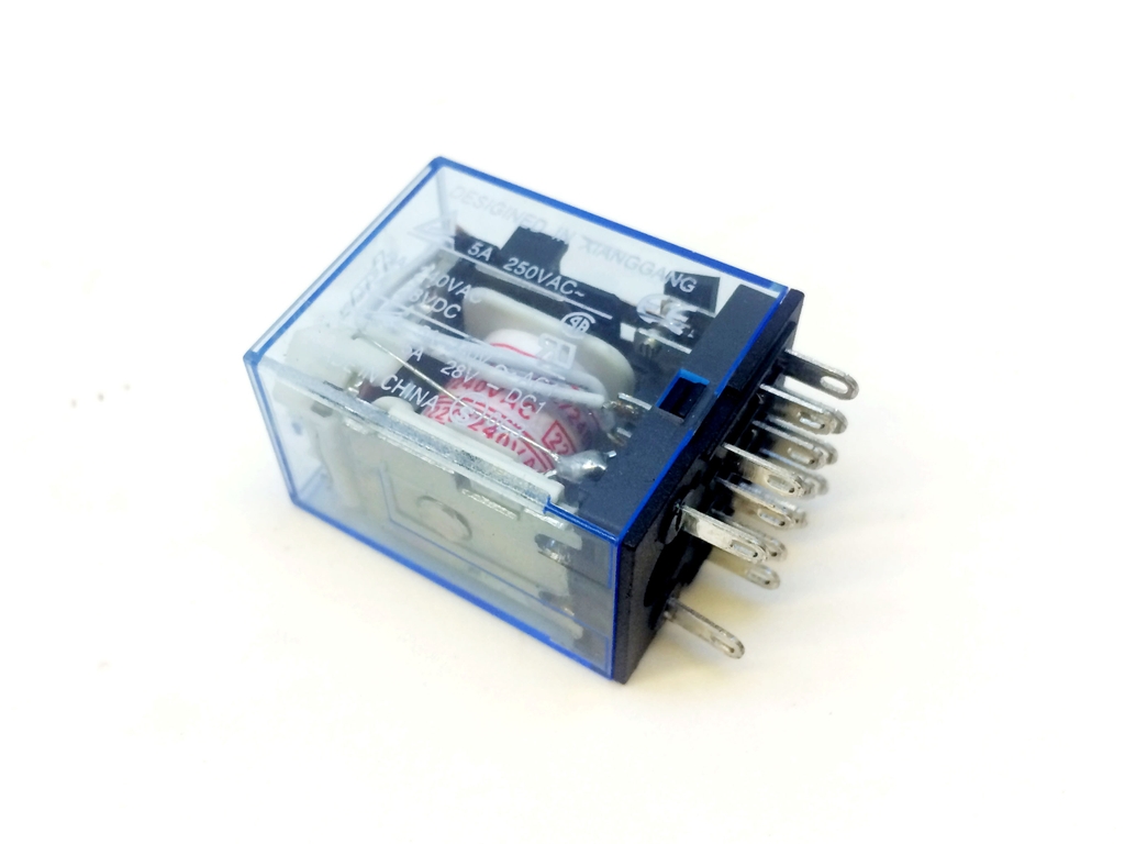 Relay 14 chân 220V 5A | Giải Pháp Chung