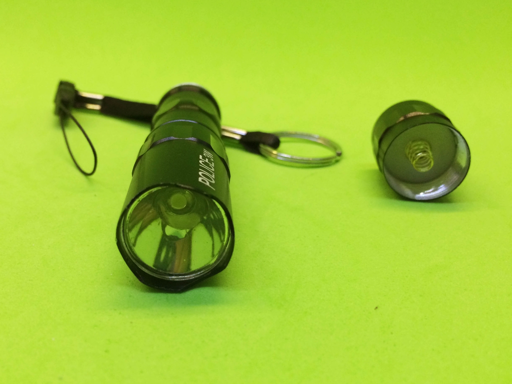 Đèn Pin Led 1.5V | Giải Pháp Chung