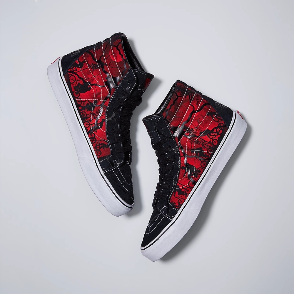 VANS Việt Nam | Giày VANS X STRANGER THINGS SK8-HI ZIP VN0A2XSBY09