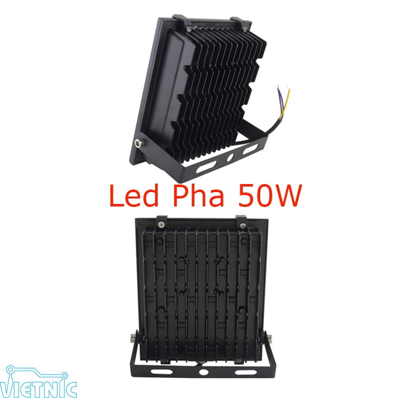 Led pha 50W | www.vietnic.vn
