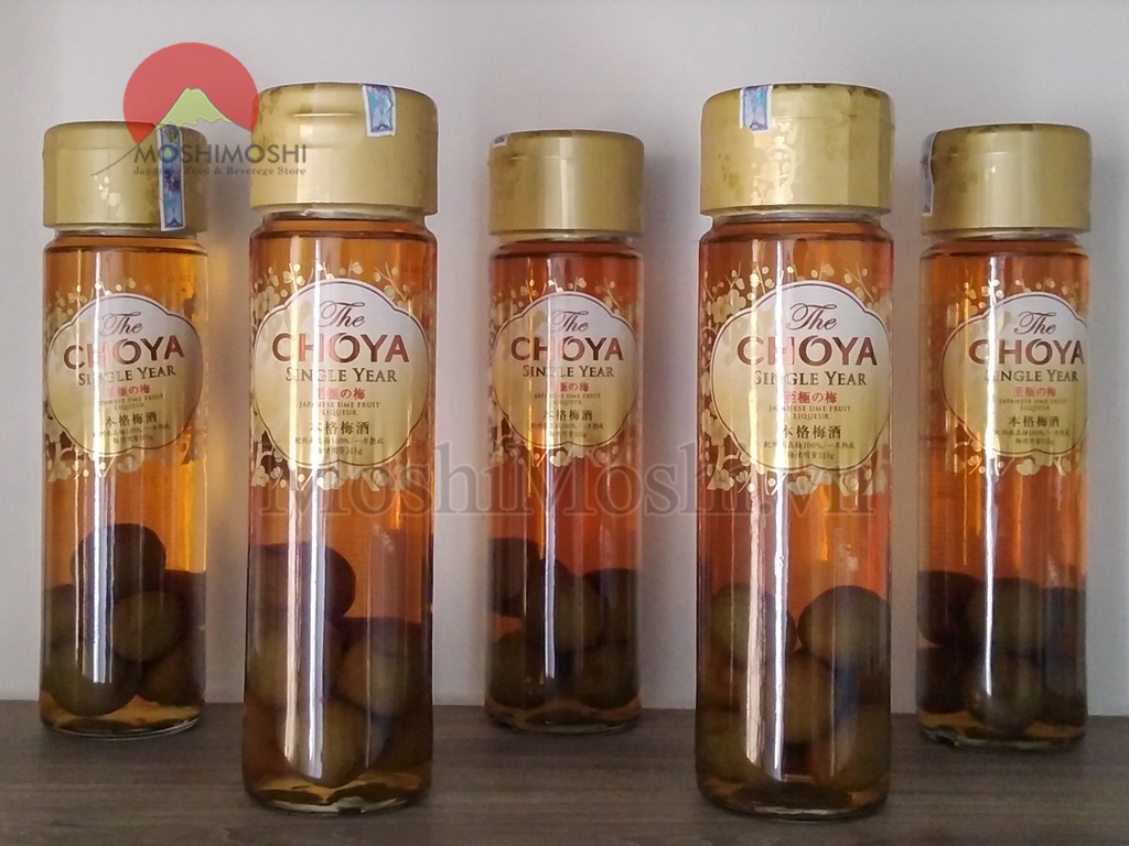 Rượu mơ choya Single year 650ml chính hãng (có trái mơ bên trong)