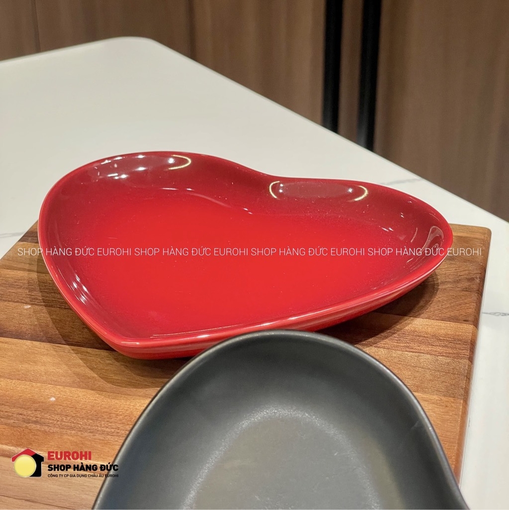 Set 4 đĩa Le Creuset trái tim 17cm (đen, đỏ, hồng nhạt, trắng ...