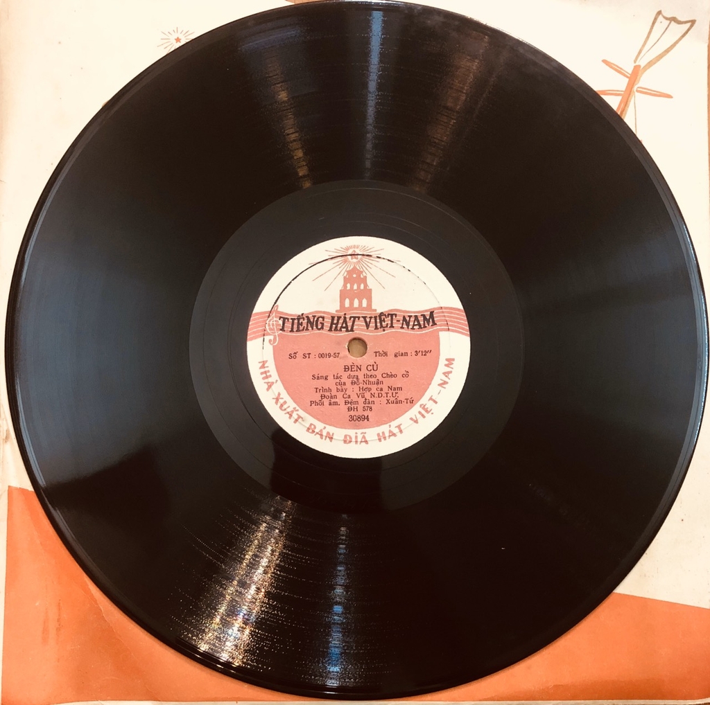 Đĩa than đá Tiếng Hát VIỆT NAM (đĩa đá 78 vòng), NHÀ XUẤT BẢN ĐĨA HÁT ...