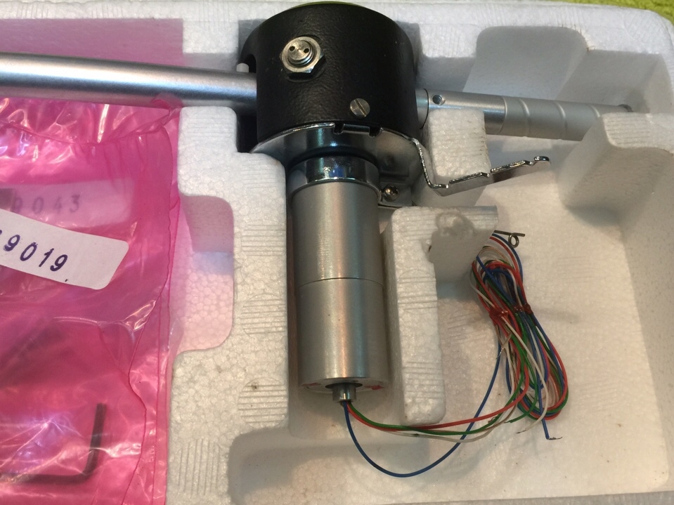 EMT 997 (Banana) Tonearm (Full box) Giang nhạc xưa