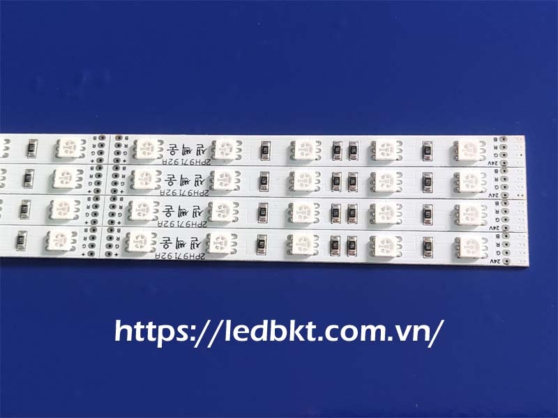 LED THANH 60 LED 5050 RGB 24-28V denledquocte2