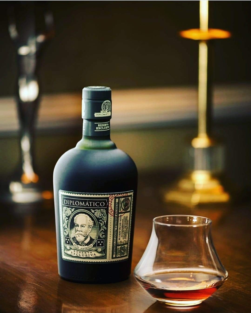Diplomatico Rum Reserva Excl 700ml barrevo.com