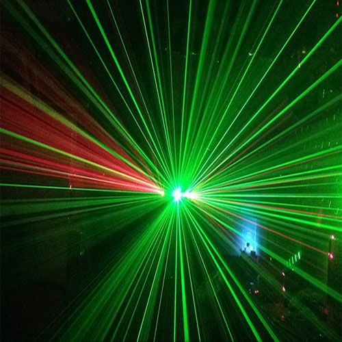 Đèn laser 6 mắt elisa CÔNG TY TNHH XNK LCC VIỆT NAM