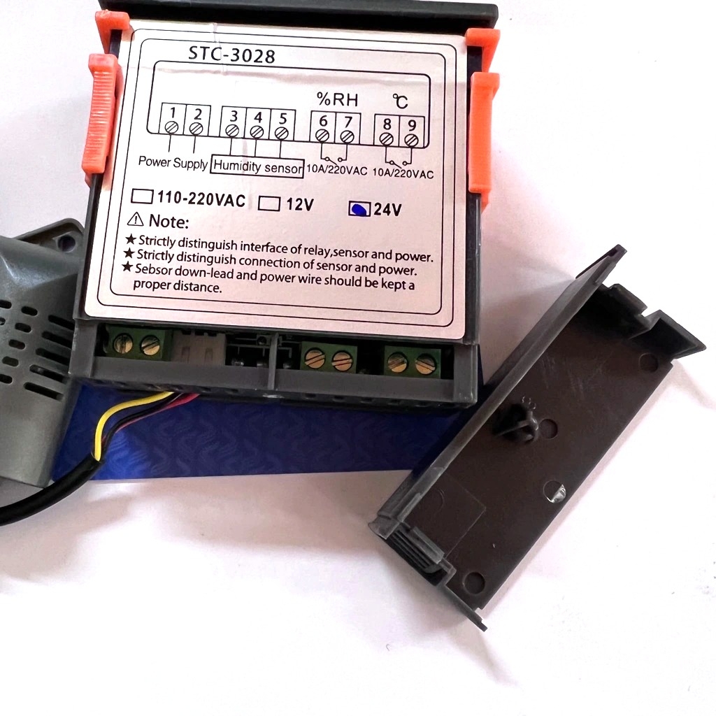 Bộ khống chế nhiệt độ, độ ẩm STC-3028 220V | Công ty cổ phần Linh Kiện Việt Nam