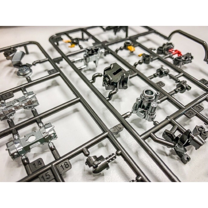 Mô hình lắp ráp Trumpeter SK-07 Bumblebee Transformers TLK Model Kit Gundam