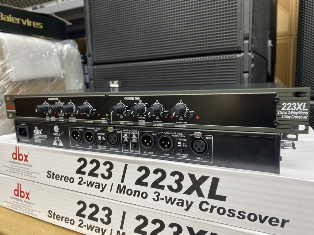 Phân tần Crossover DBX 223XS và 223 XL Thắng cao Audio