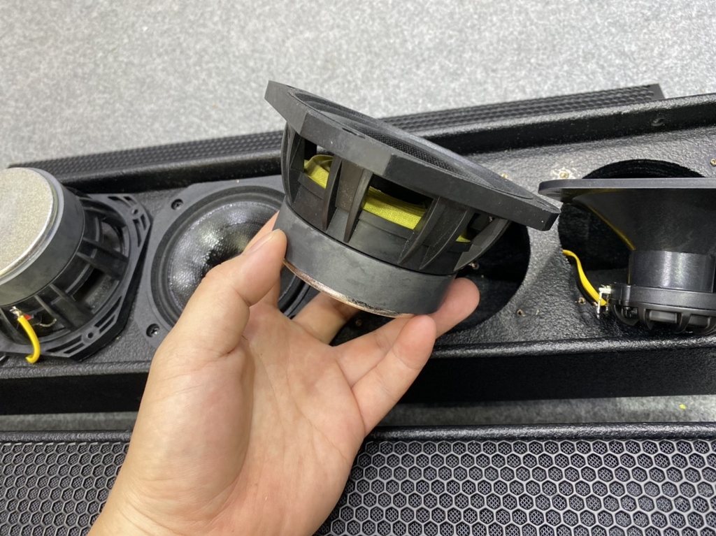 Loa Column Array ( Loa Cột ) Lx acoustic CX 4.5 Thắng cao Audio