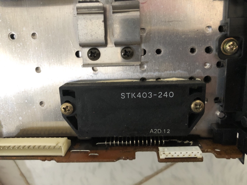 STK403-240 | Cửa hàng thiết bị - Linh kiện điện tử A to Z