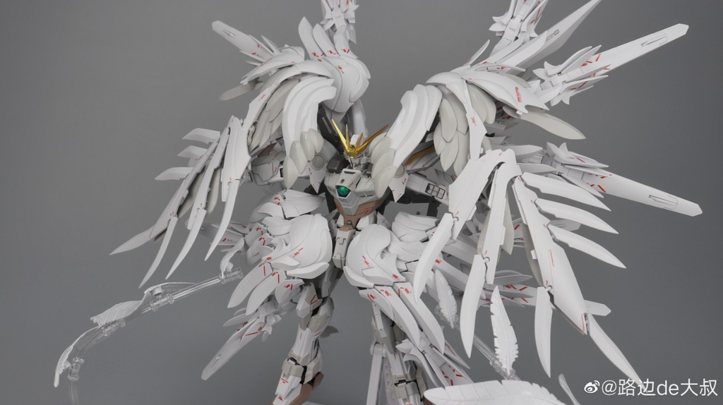 Mô Hình Gundam MG Wing Zero Snow White Prelude Super Nova 1/100 Master ...