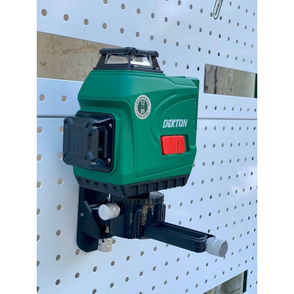 Máy laze Dekton 12 tia DK-LS1201, máy bắn cốt laze thietbilaodong.vn